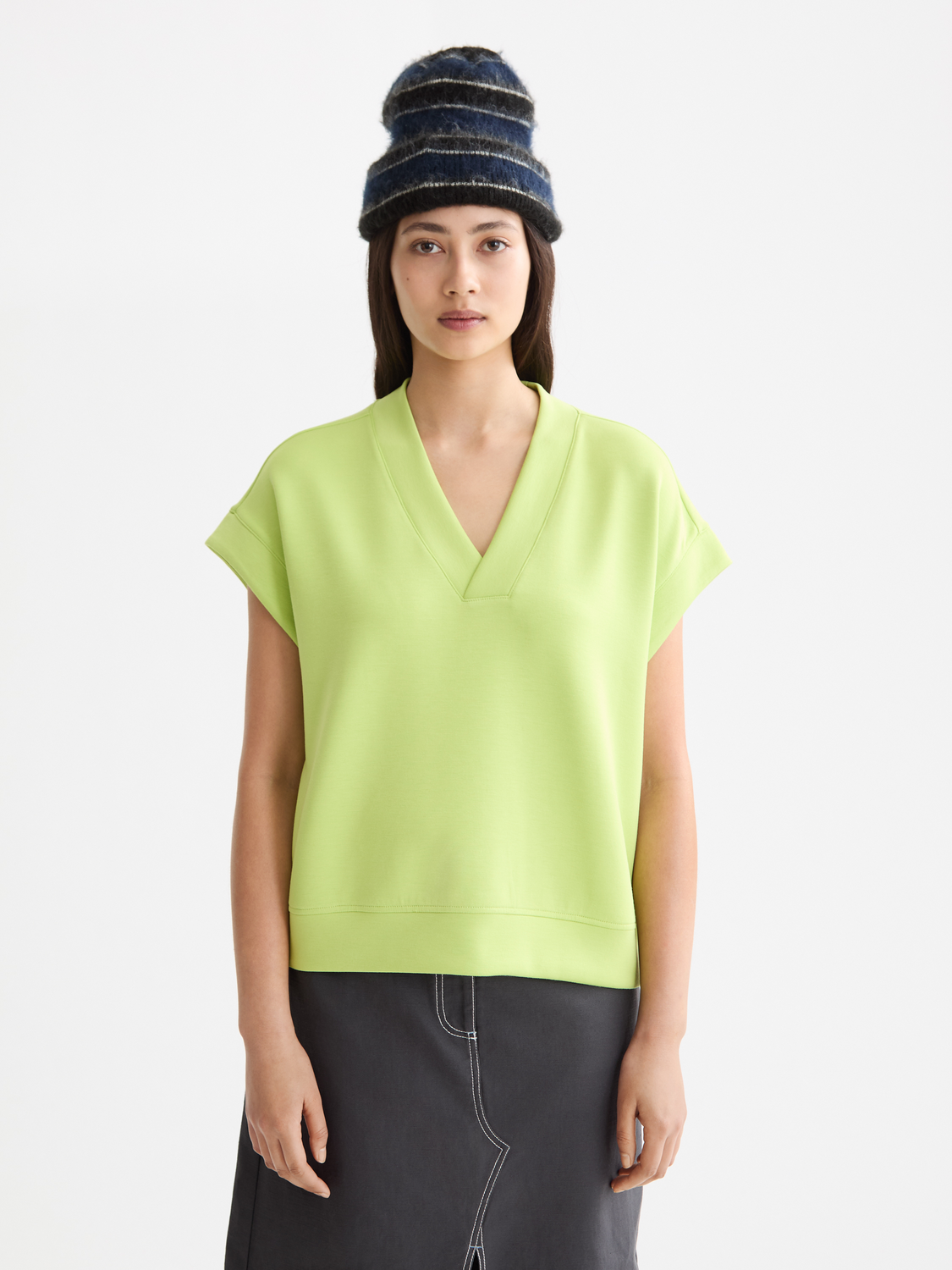 V-Neck Sleeveless Modal Sweatshirt – Scotch & Soda