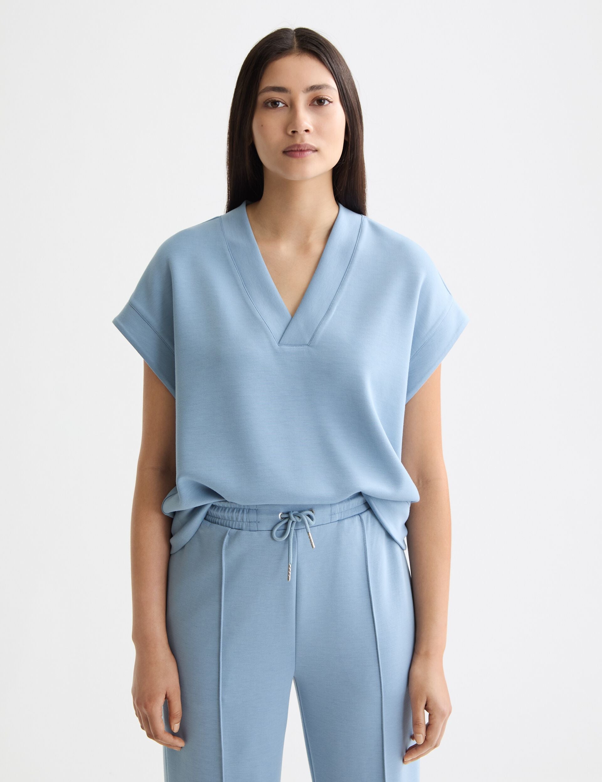 V-Neck Sleeveless Modal Sweatshirt – Scotch & Soda